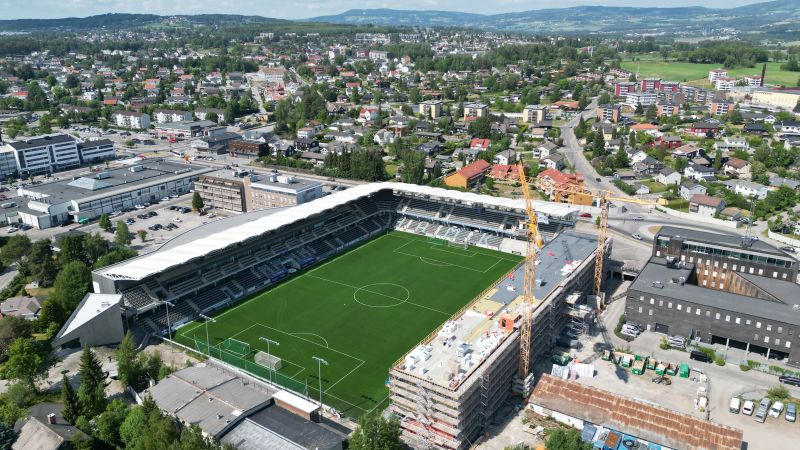 Briskeby gressbane – lokalhistoriewiki.no