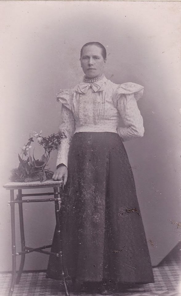 Engel Kristine Humlevik – lokalhistoriewiki.no