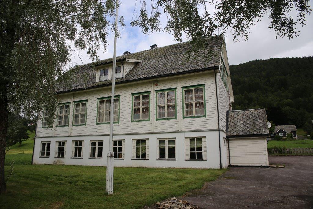 Kirkhorn skule (3) – lokalhistoriewiki.no