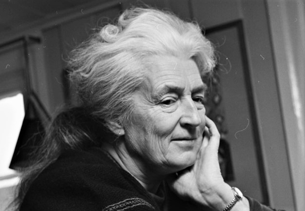 Sigrun Berg – lokalhistoriewiki.no
