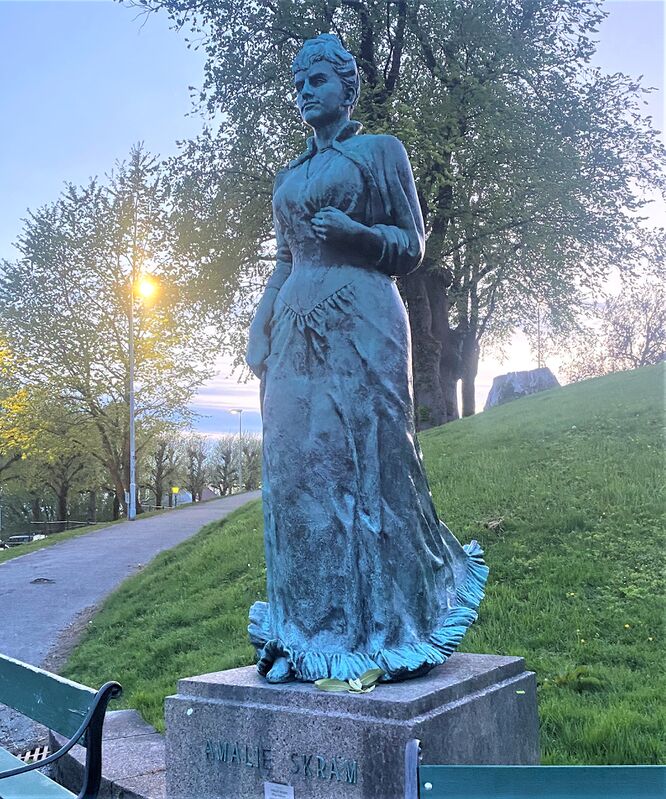 Maja Refsum – lokalhistoriewiki.no