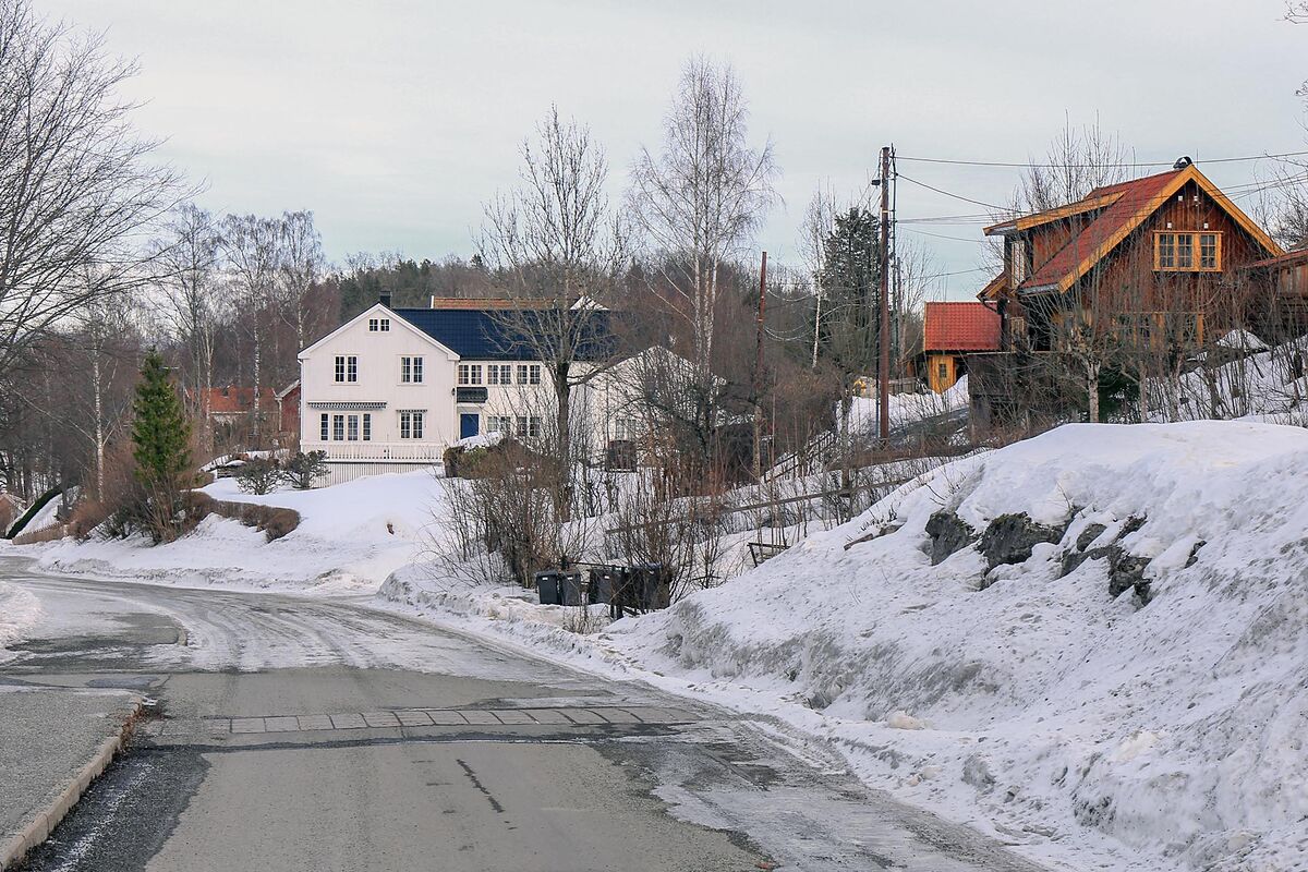 Hvalstadveien – lokalhistoriewiki.no
