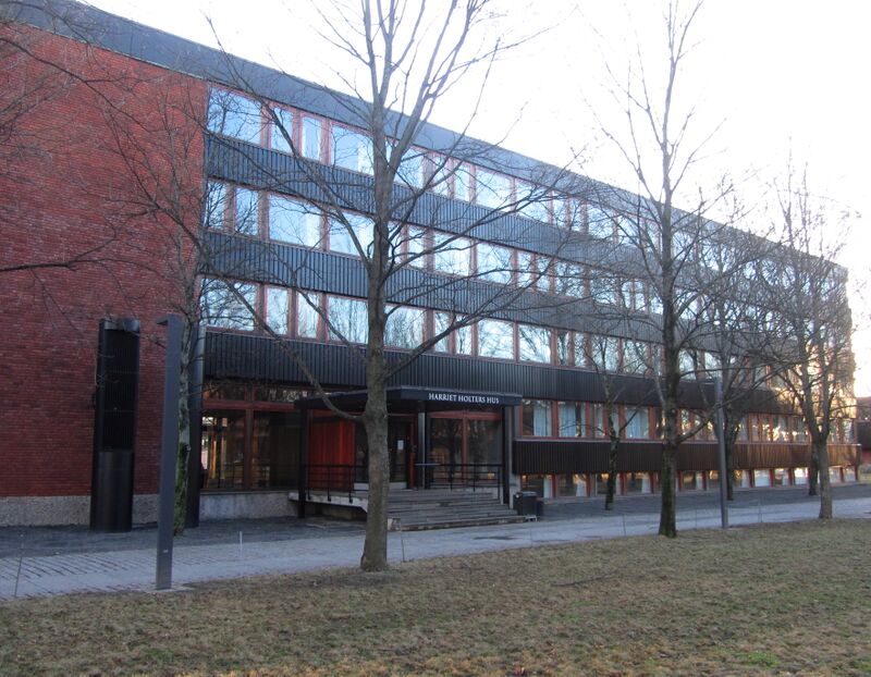 Harriet Holter – lokalhistoriewiki.no