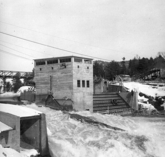 Hellefoss kraftverk – lokalhistoriewiki.no