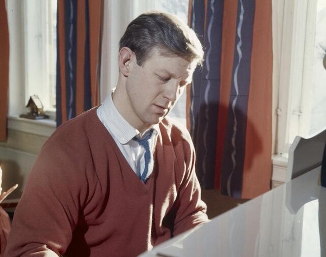 Per Asplin – lokalhistoriewiki.no