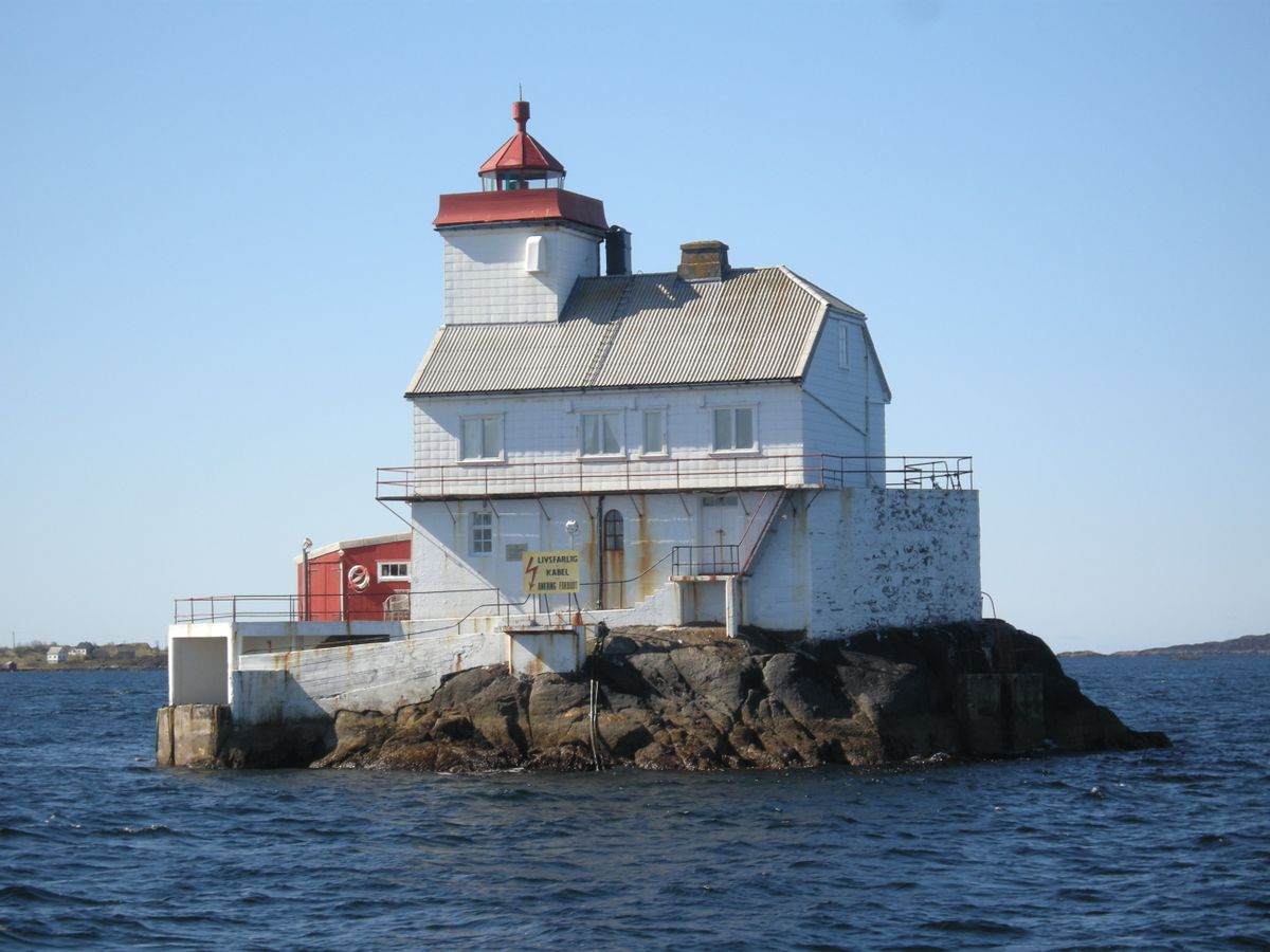 Stabben fyrstasjon – lokalhistoriewiki.no