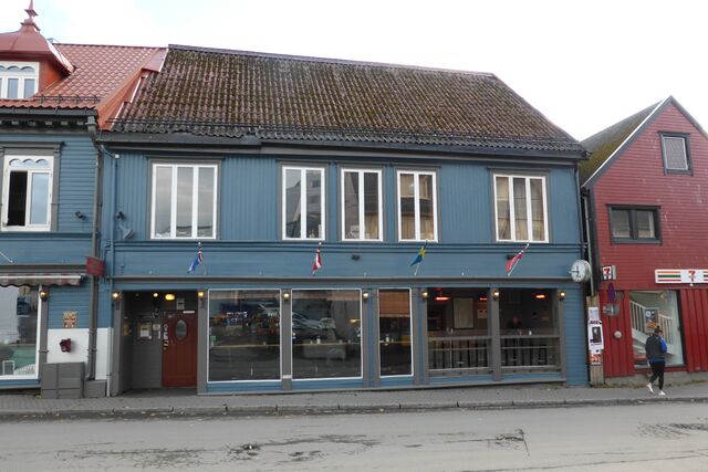 Strandgata 33 (Tromsø) – lokalhistoriewiki.no